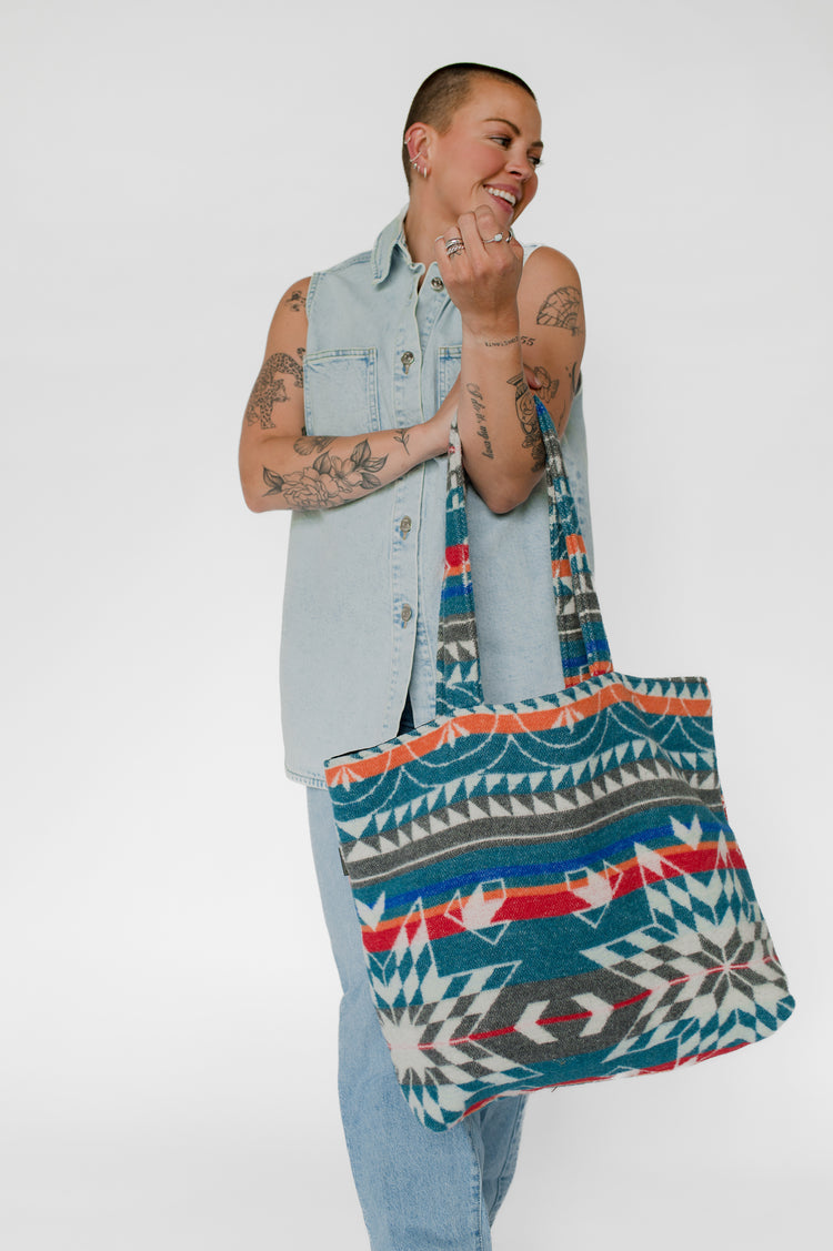 Indigenous Blankets, Accessories and Indigenous Gifts - MINI TIPI