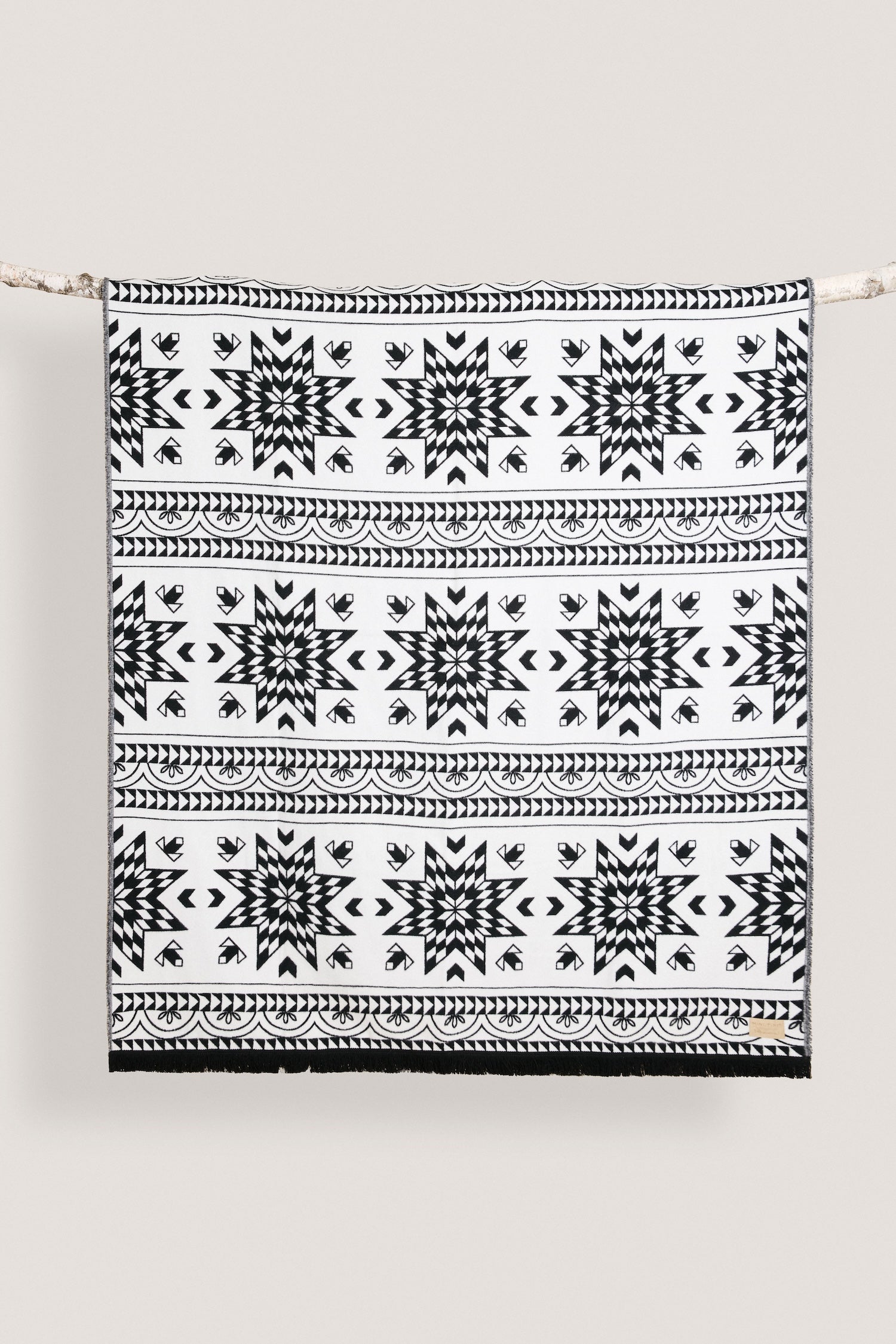 Star Indigenous Blanket – MINI TIPI